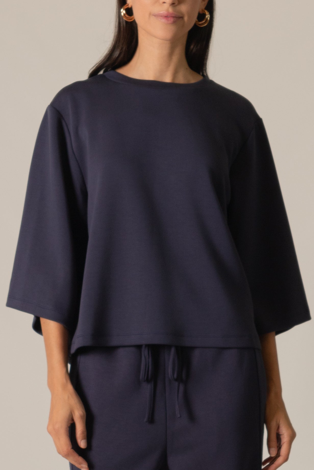 Details: - Butter modal fabrication - Loose fit - Wide sleeves - 3/4 ...
