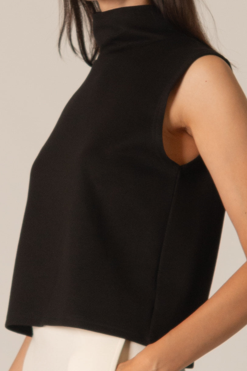 Details: - Cowl neck - Sleeveless - Butter modal fabrication – P.CILL